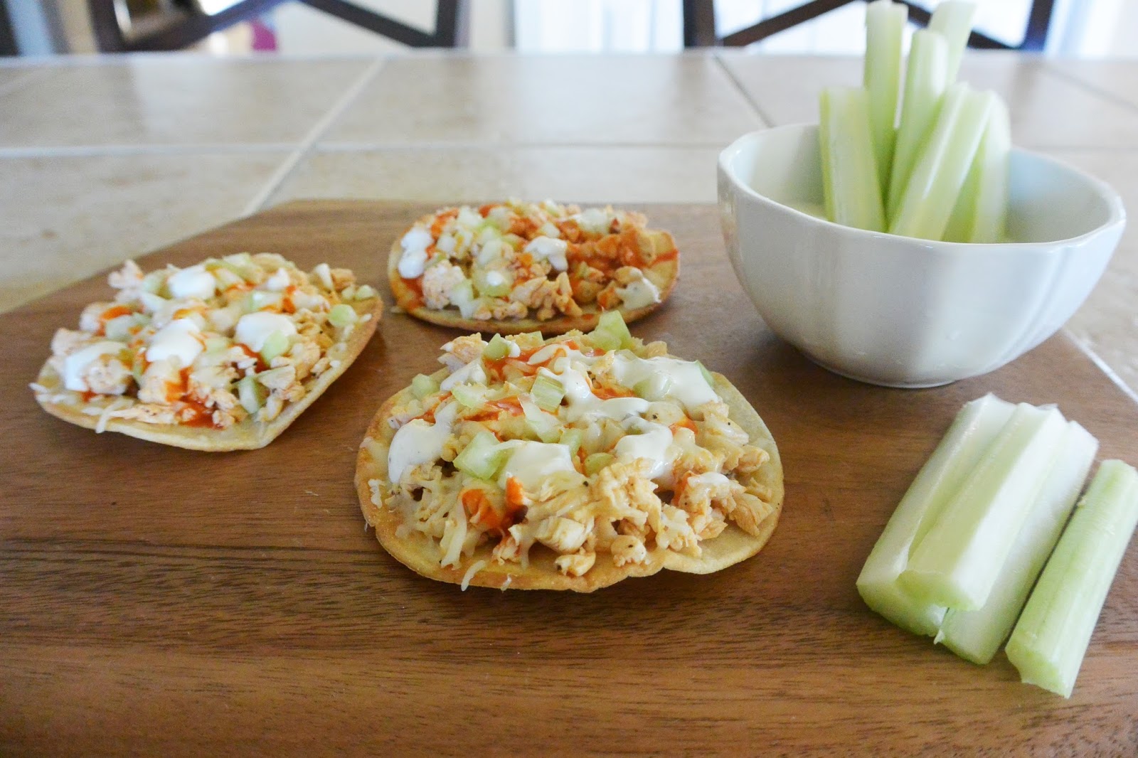 Jess & Lyss: Skinny Buffalo Chicken Tostada