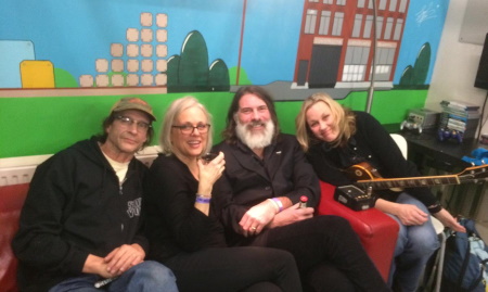 Here Comes The Flood: Magnapop: The Circle Is Round