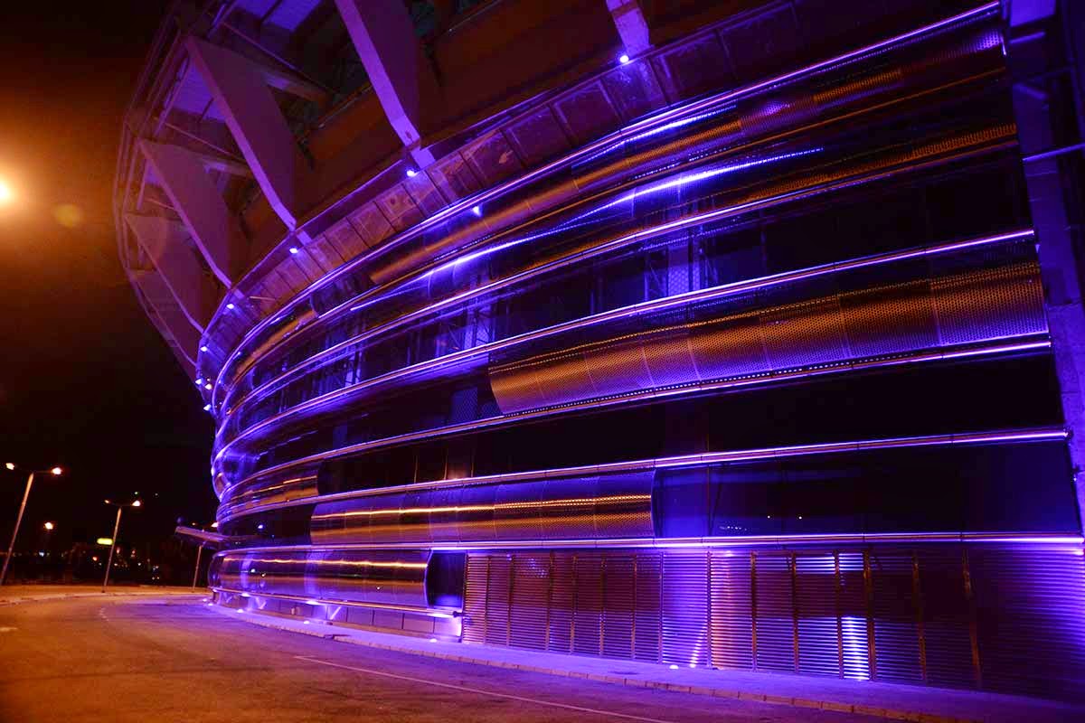 Ohne Kommentar: Die leuchtende Perle in Skopje - Arena Filip II Macedon