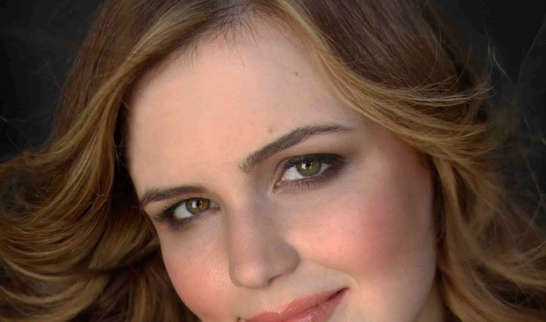 RACHEL ANNETTE HELSON'S NEW STALK TALK