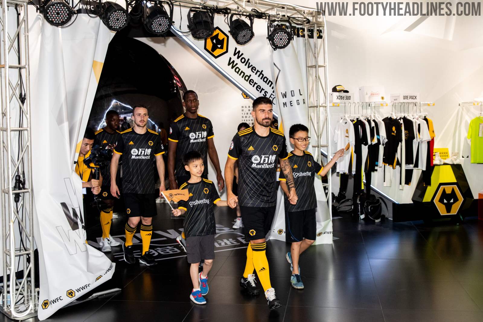 Wolves 19-20 Home & Away Kits Released - Footy Headlines