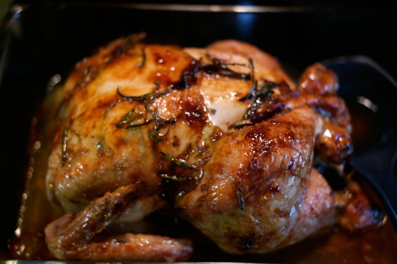 Sopivan suolaista: Rosmariini uunibroileri