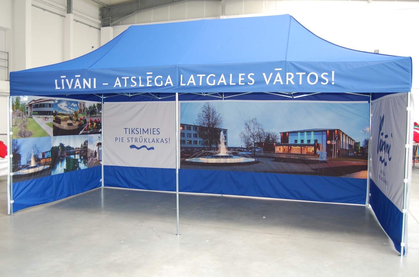 Teltis, nojumes, izstāžu aprīkojums, galdi ,krēsli : Teltis ar apdruku ...