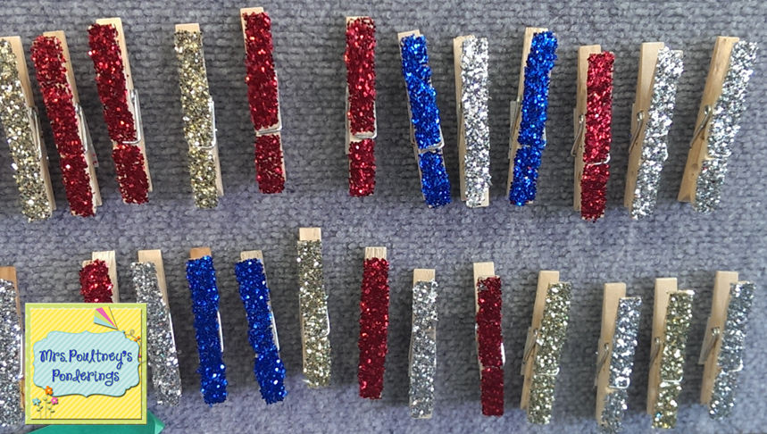 Classroom Ponderings: Bright Ideas- 5 ways to decorate pegs