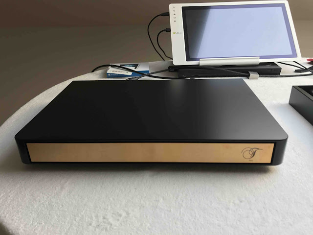 TRINITY AUDIO GOLD REFERENCE PSU AND MEDICA PC/TRANSPORT – Ultimate ...