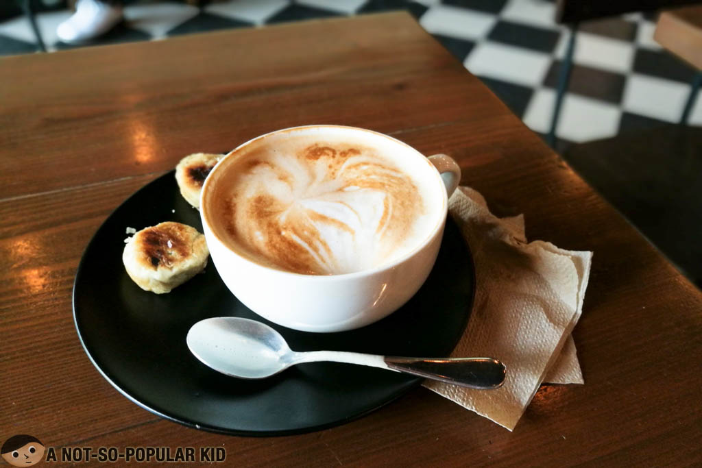 Luna Cafe - Filipino Cafe in Bonifacio High Street, BGC - A Not-So ...