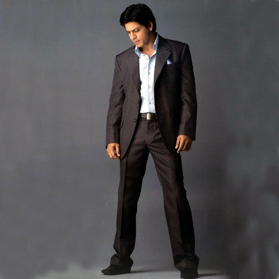 Shahrukh Khan In Bollywood: Shahrukh Khan In Suit