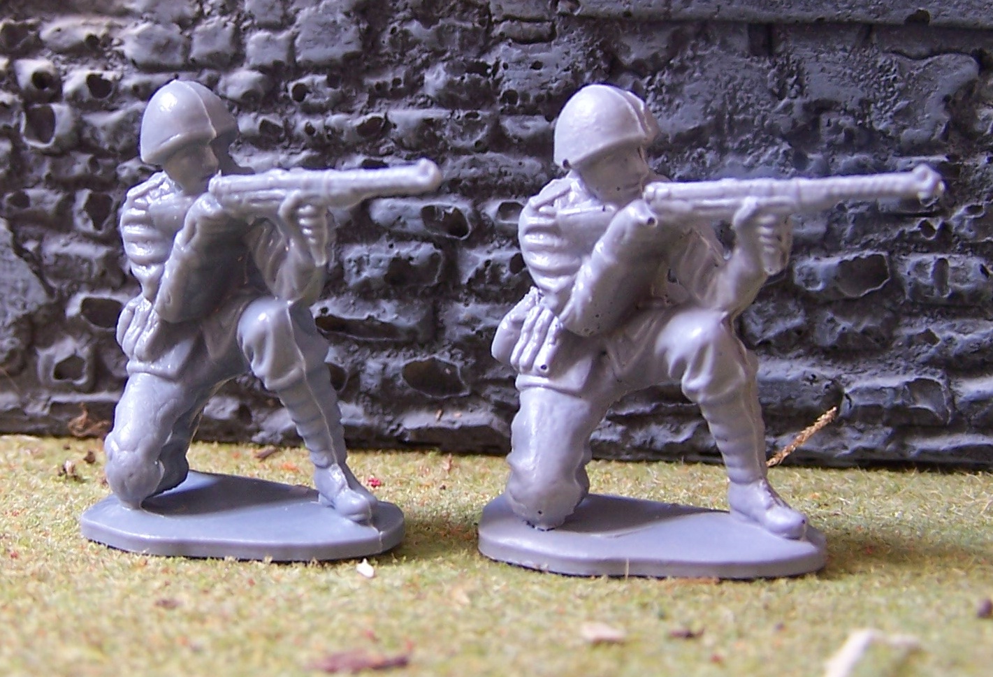 WWII Plastic Toy Soldiers: Mold Making and Casting