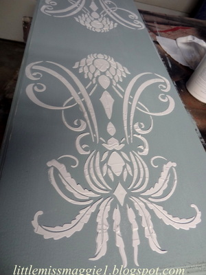 LittleMissMaggie: Raised Plaster Stencil