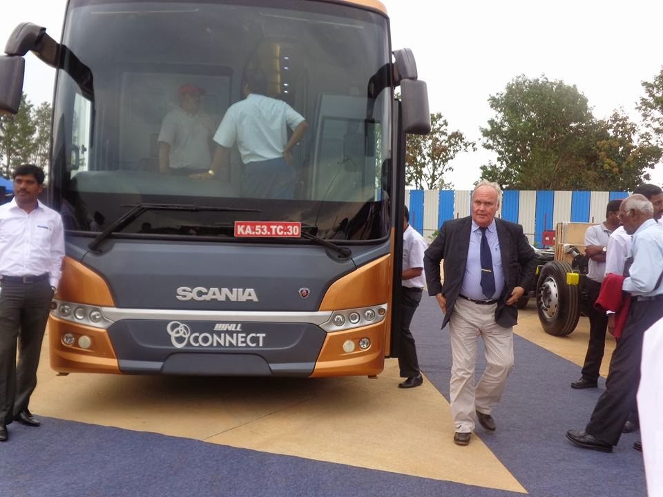 7 Star Bus Service in India