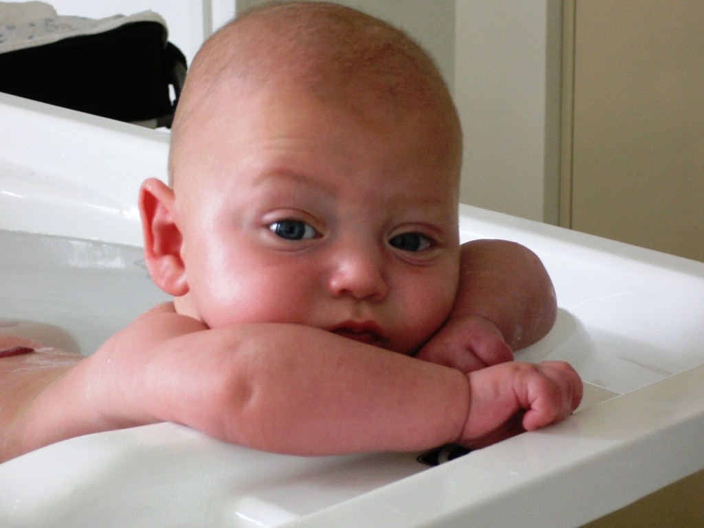 Under 5s Blog: Bathing your baby - check list