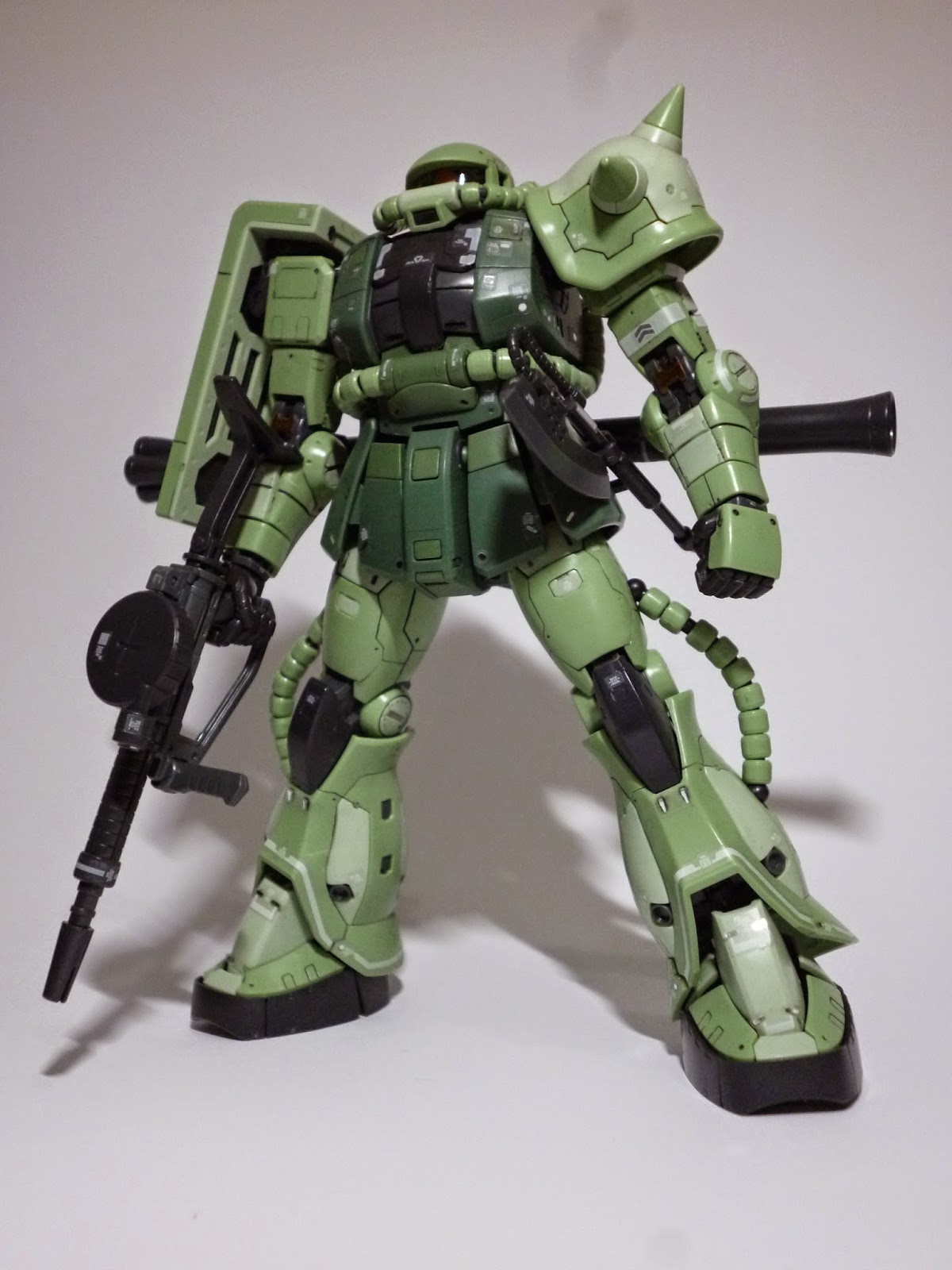 Zaku 2 Real Grade