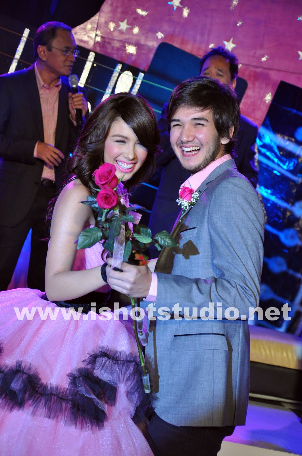 Debut: EMPRESS SHUCK "ROCKER CHIC" DEBUT