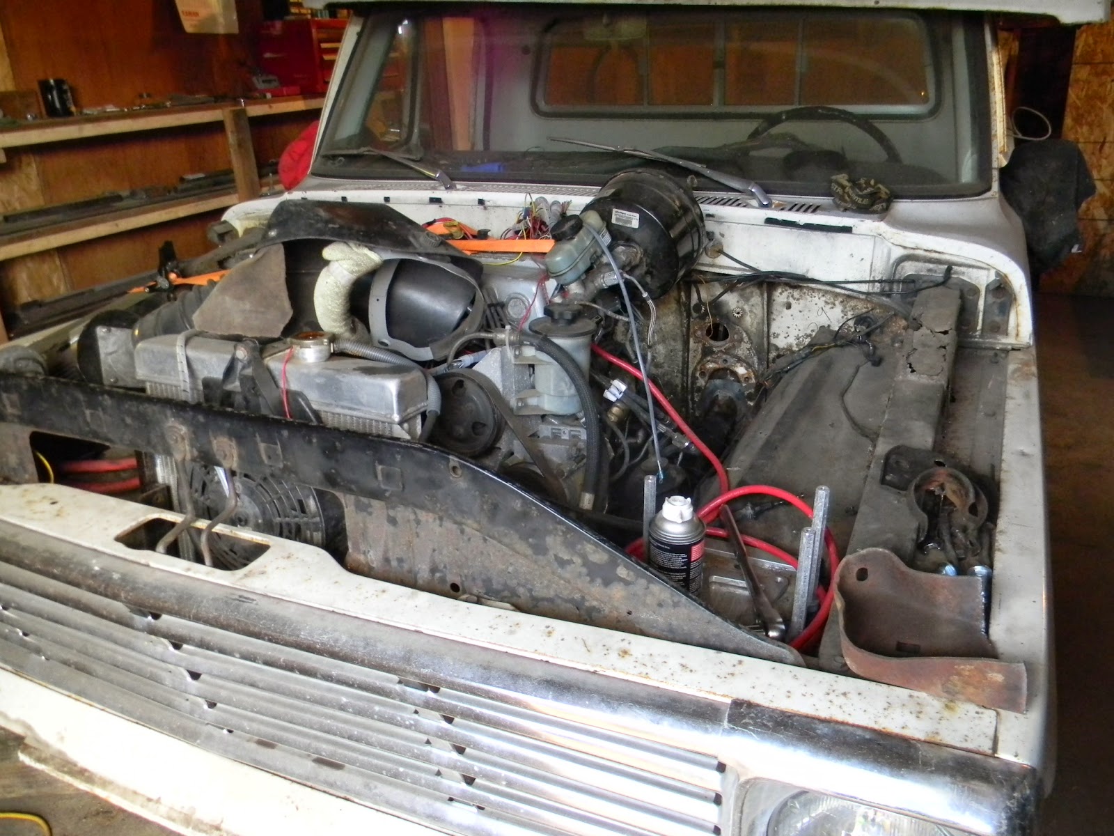 BENHAM CUSTOM FABRICATION: 1967 F100 engine bay
