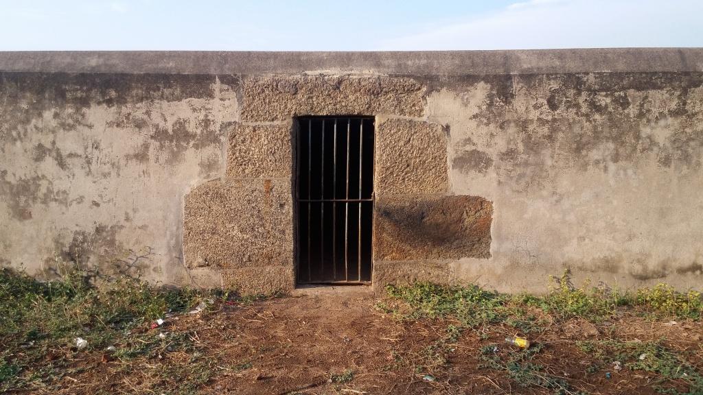 Tamilnadu Tourism: Tipu Mahal & Hyder Mahal, Vellore Fort, Vellore