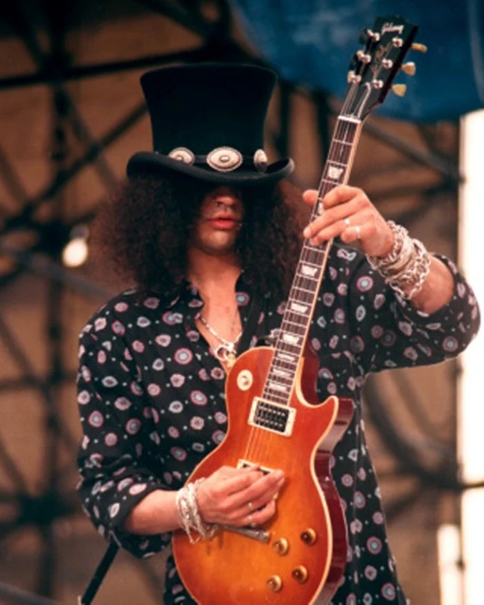 A HISTORIA DO GUNS N`ROSES PARTE 01