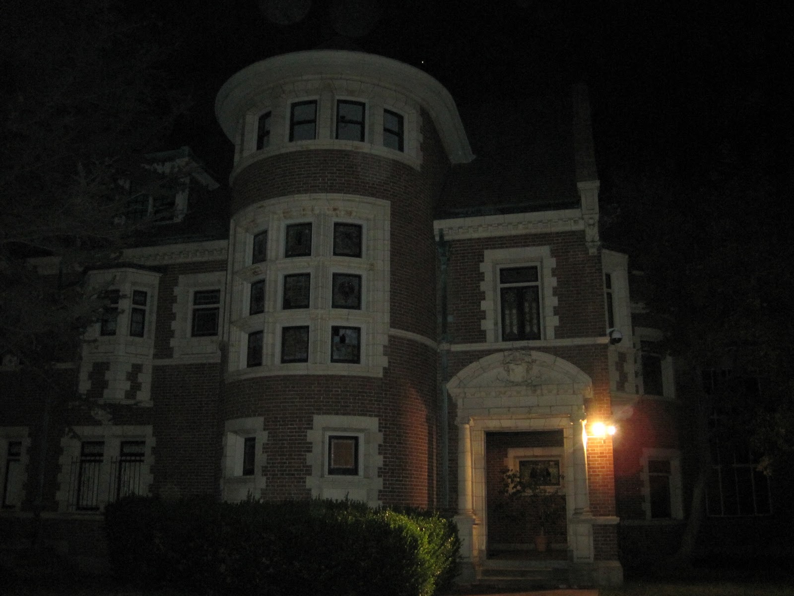 Set-Jetter & Movie Locations and More: American Horror Story (2011)