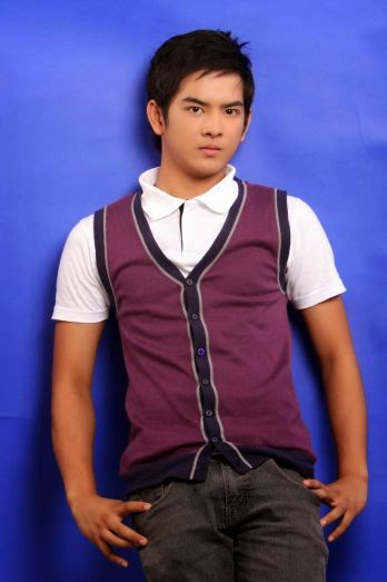 Man Central: Neil Coleta: In Casual Wear