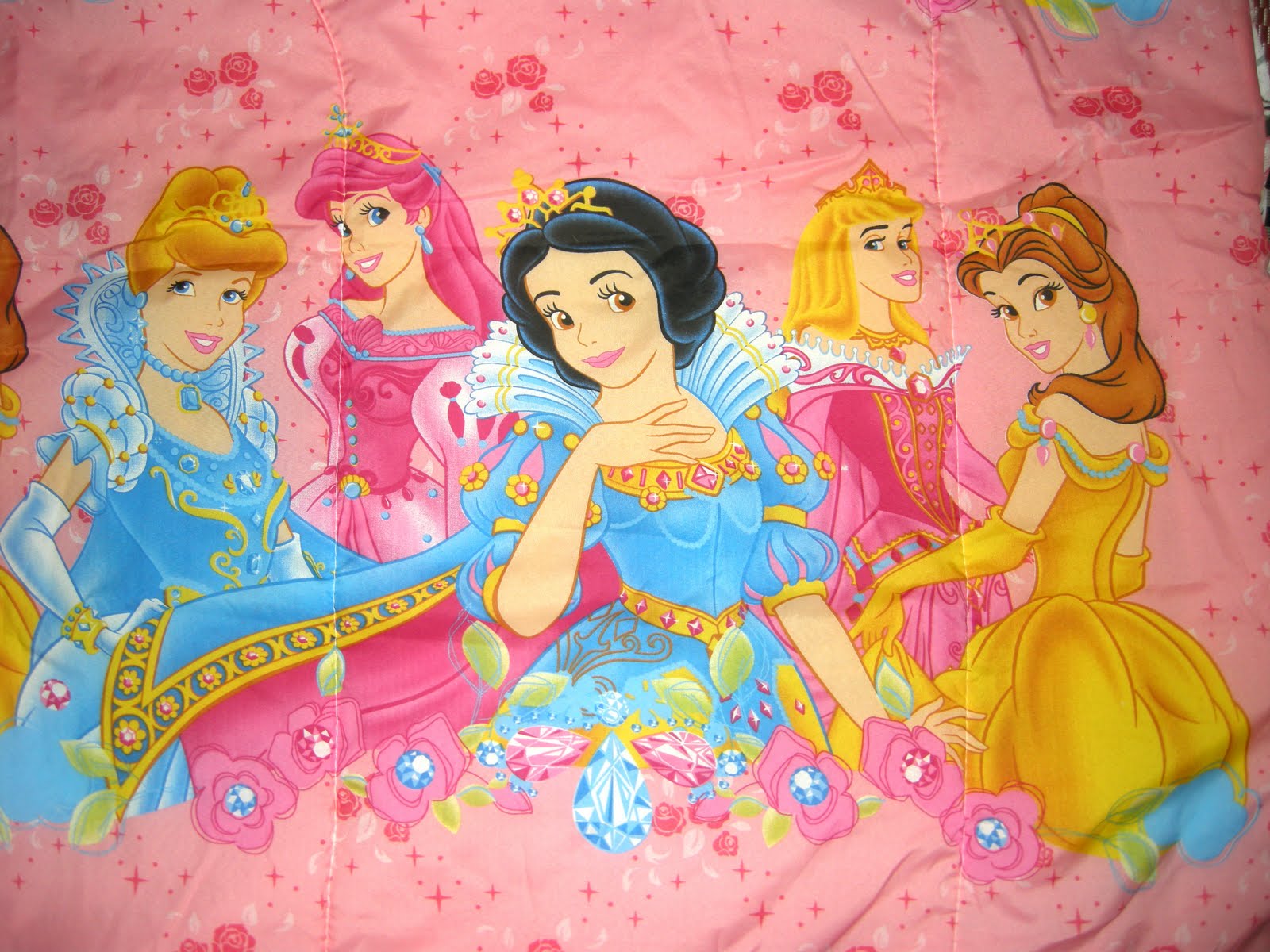 *: Children's Bedsheet & Comforter Set
