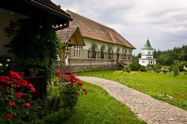 foto-note 2: Manastirea Valeni,Arges /VALENI MONASTERY,Argesh County