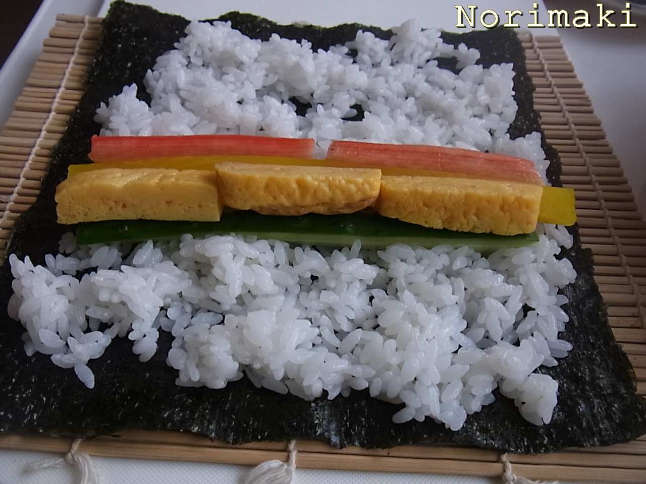 ข้าวห่อสาหร่าย (Norimaki) - Nipponkitchen