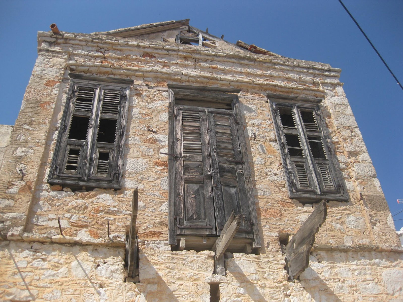 Και λοιπόν;Και συνεπώς;Και γι'αυτό;: September 2011