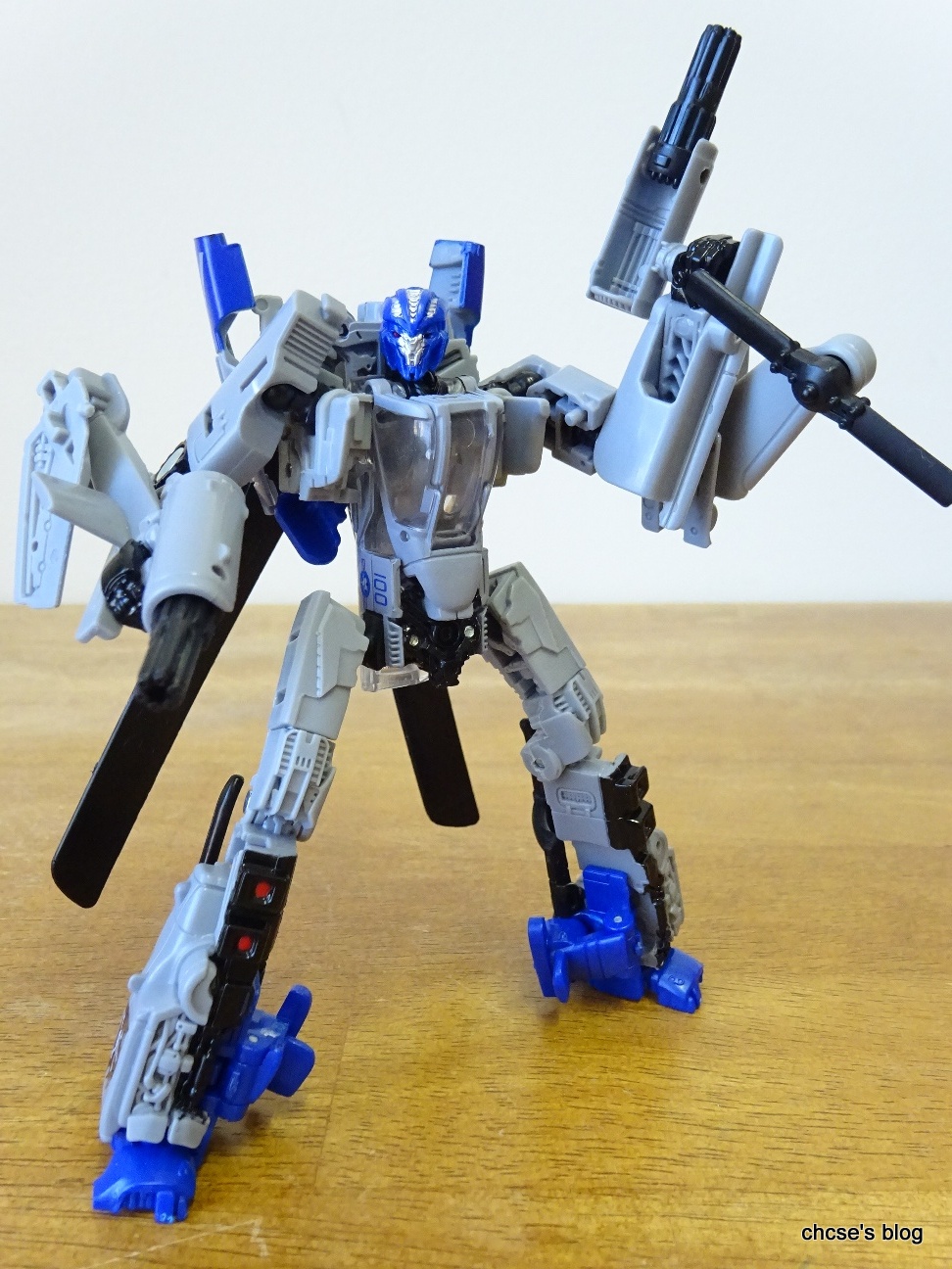 ChCse's blog: Toy Review: Transformers Generations Studio Series ...