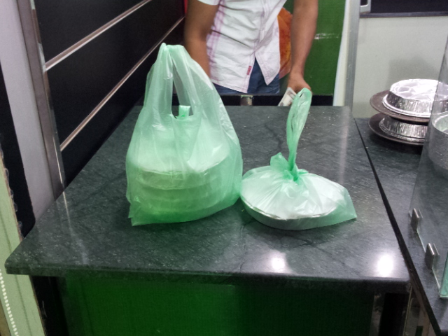 Life in Kuwait Blog: August 2013