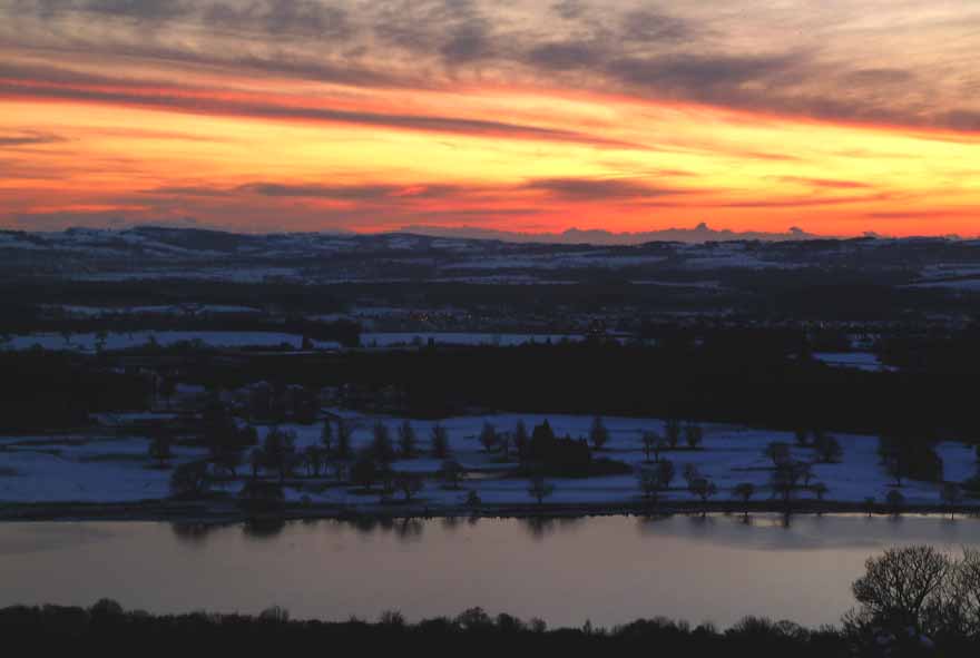 Alex and Bob`s Blue Sky Scotland: Kilpatrick Hills.Duncolm.The Magic ...