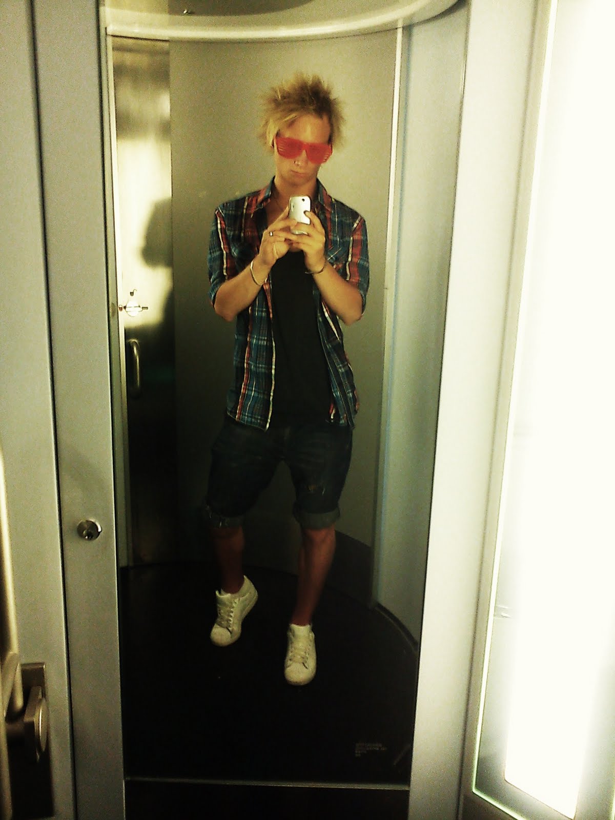 Tiepadaam - swedish famous partille johnny: juni 2011