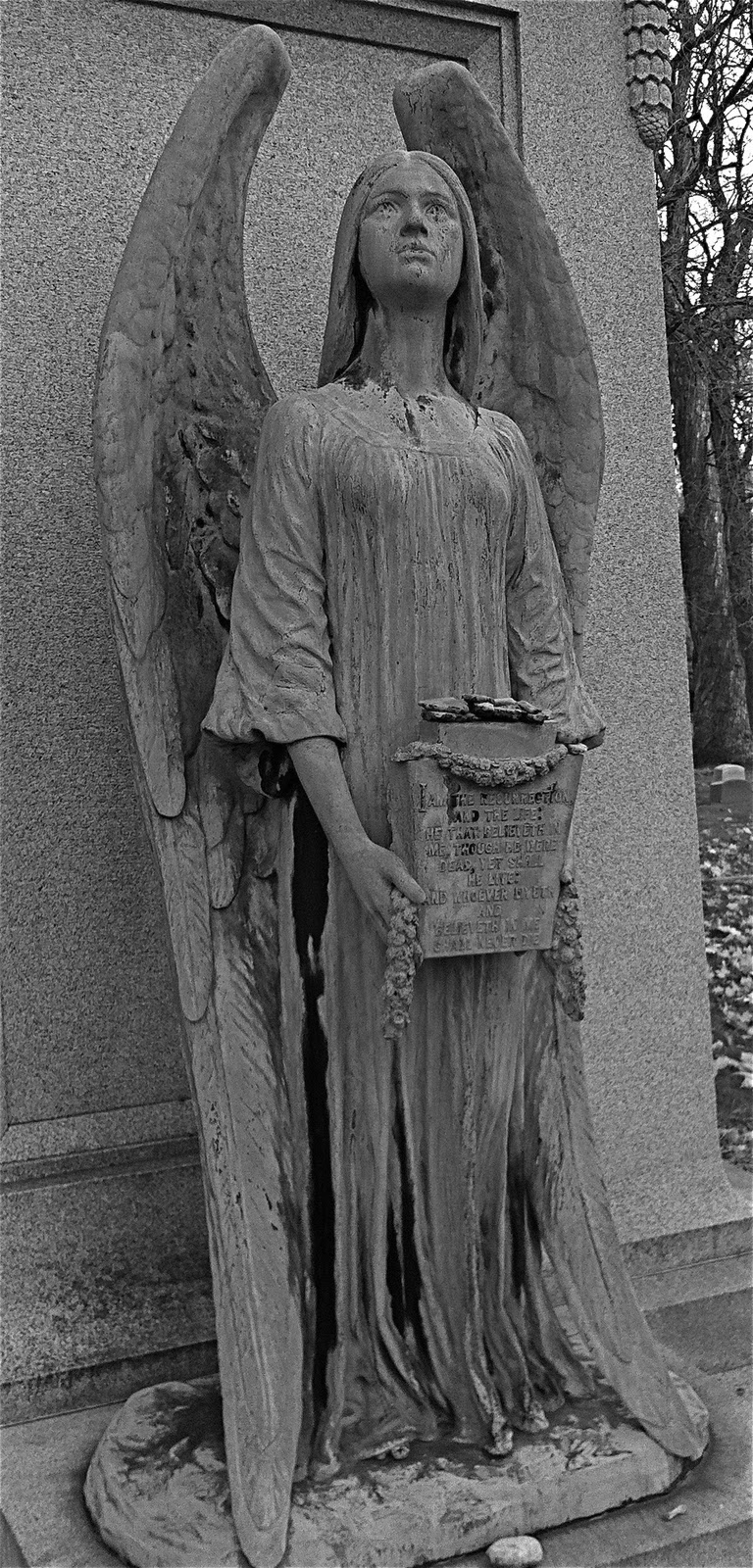 You Could Make That: ANGEL STATUES AT FOREST HOME CEMETERY