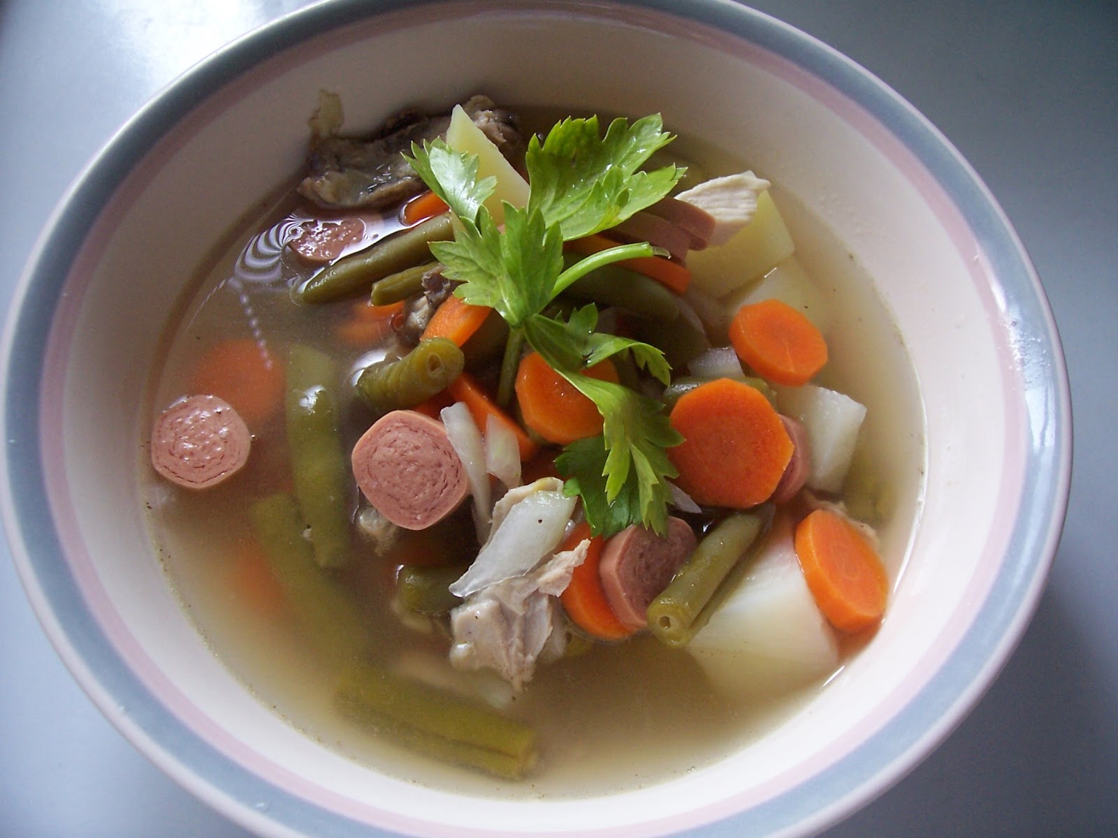 INDONESIAN TRADITIONAL FOOD: INDONESIAN CHICKEN SOUP " SUP AYAM