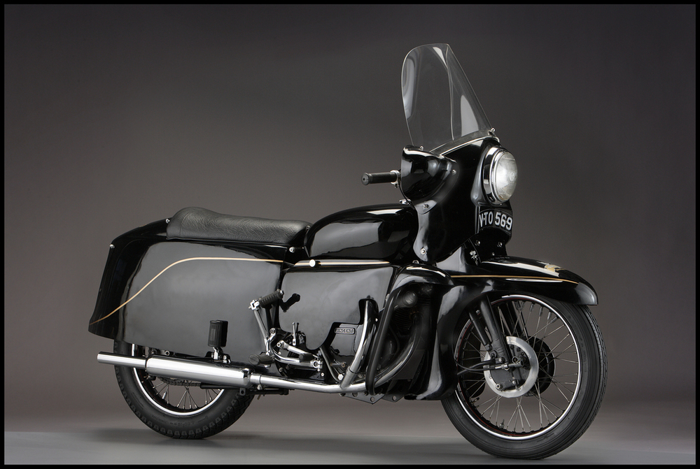 Musings Of A Motorcycle Aficionado........: Vincent Black Knight