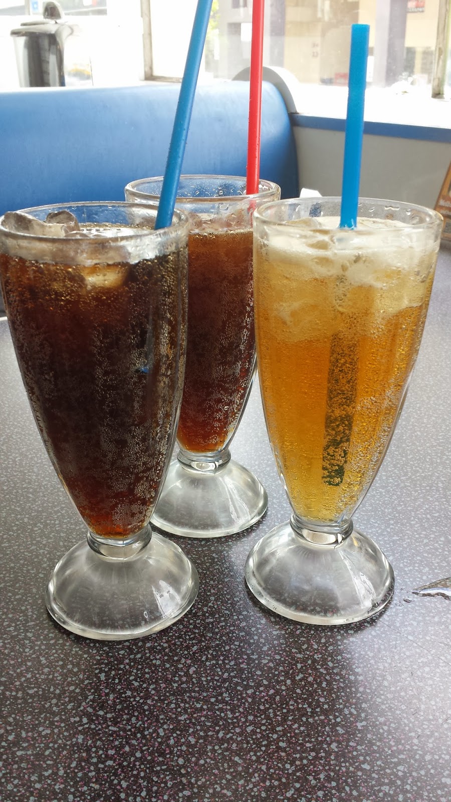 The Quest for Noms: Soda Rock Diner