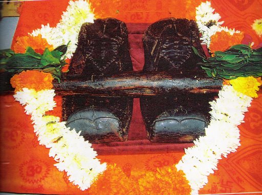 SAI MASTER MESSAGE: August 2, Thursday special - Day of enthroning of ...