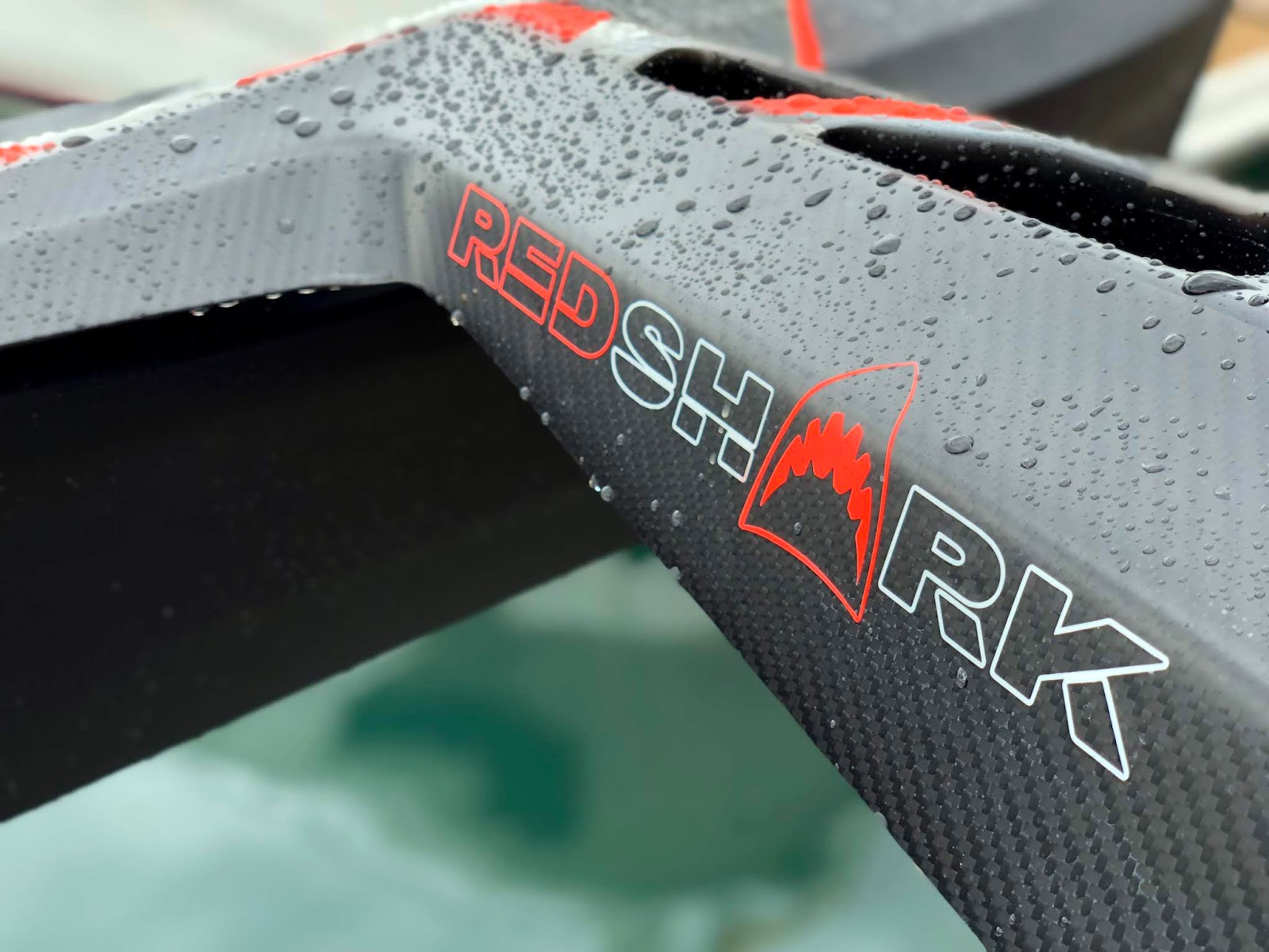 Nuevo trimarán Red Shark Bikes ~ Ultimate Bikes Magazine