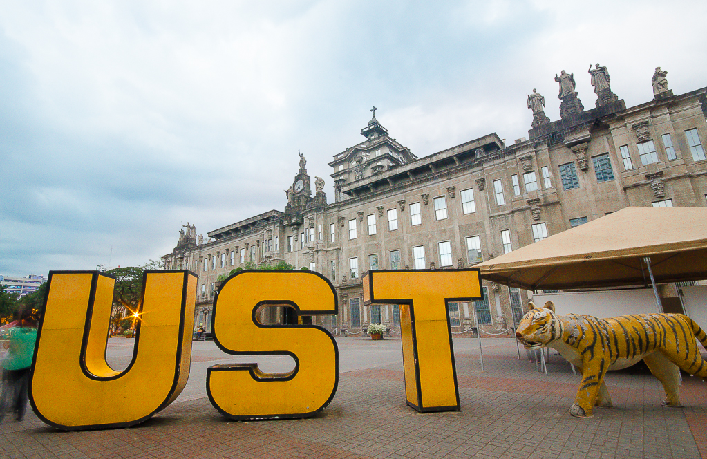 Elal Lasola Travel & Photography: Manila | A day in USTe