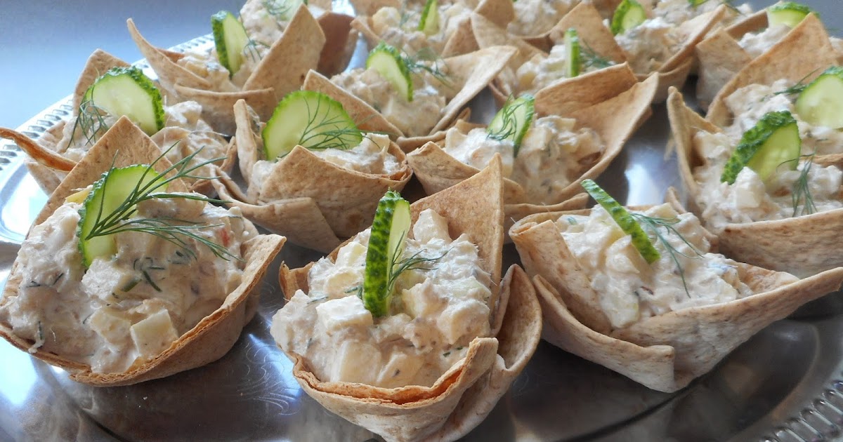 Tasub ise teha: Kõrbedad korvikesed suitsukala-õuna salatiga