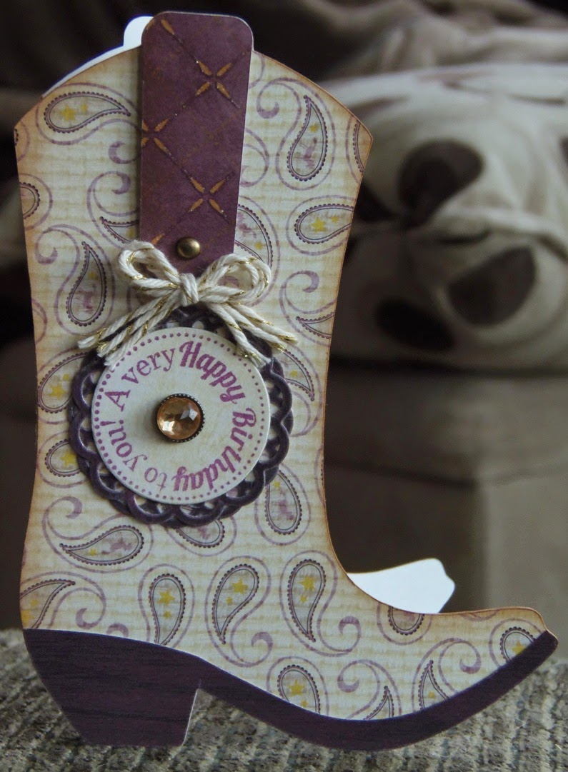 Craft with Bee: Boot-shaped Card