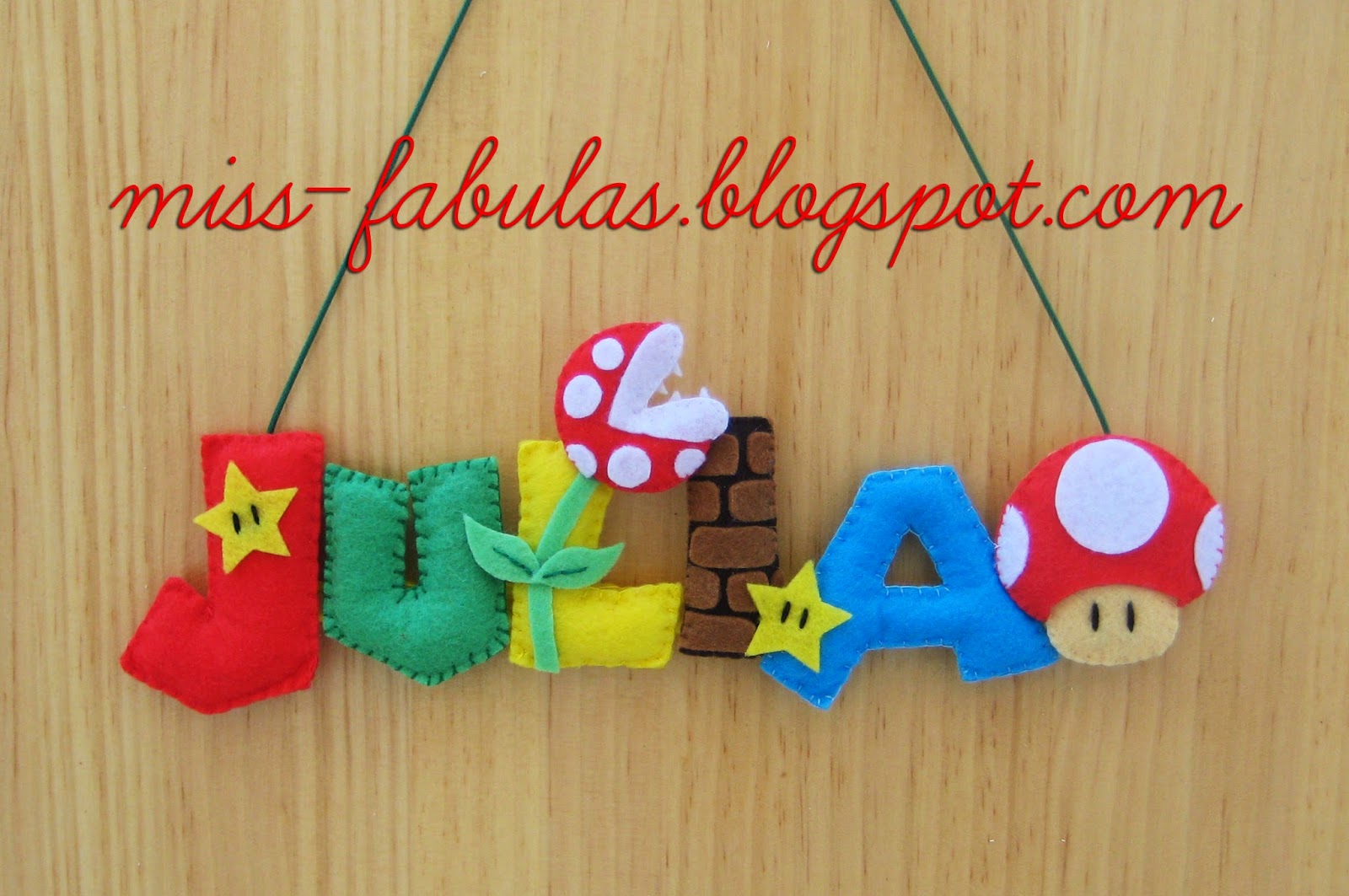 Miss Fábulas: Cartel Super Mario Bros