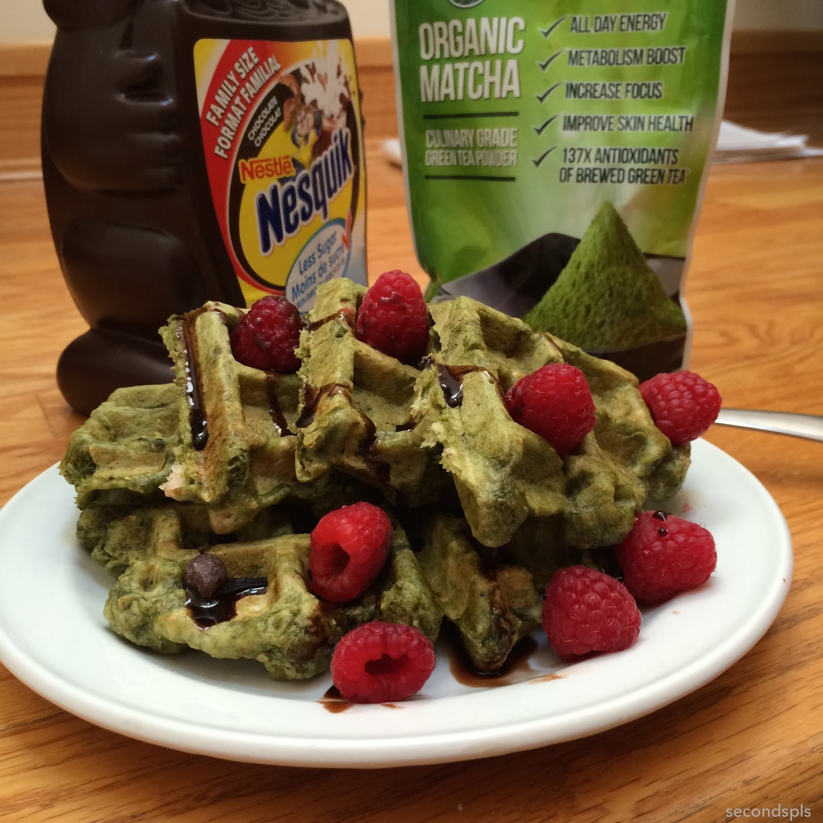 Matcha Green Tea Waffles [Recipe]: Super easy! ~ SECONDS, PLS?