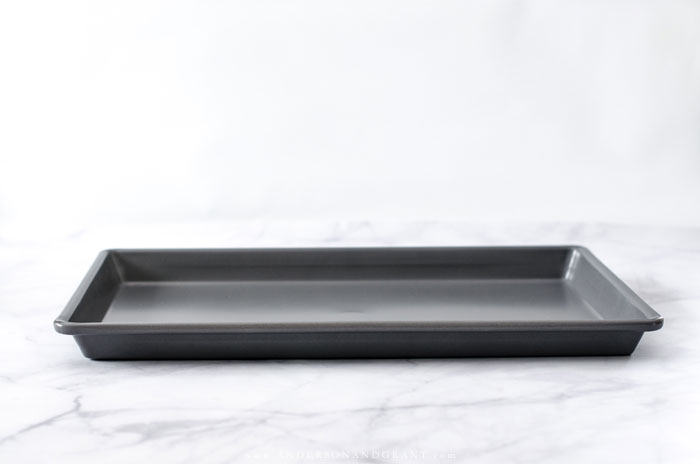 9 Essential Baking Pans for Any Kitchen | ANDERSON+GRANT