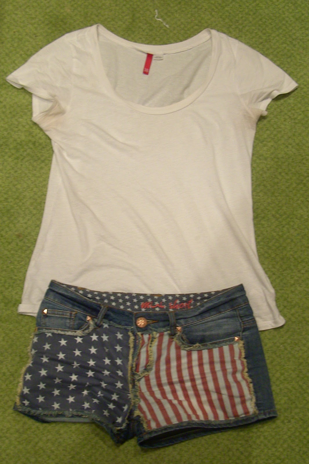 What normal girls wear