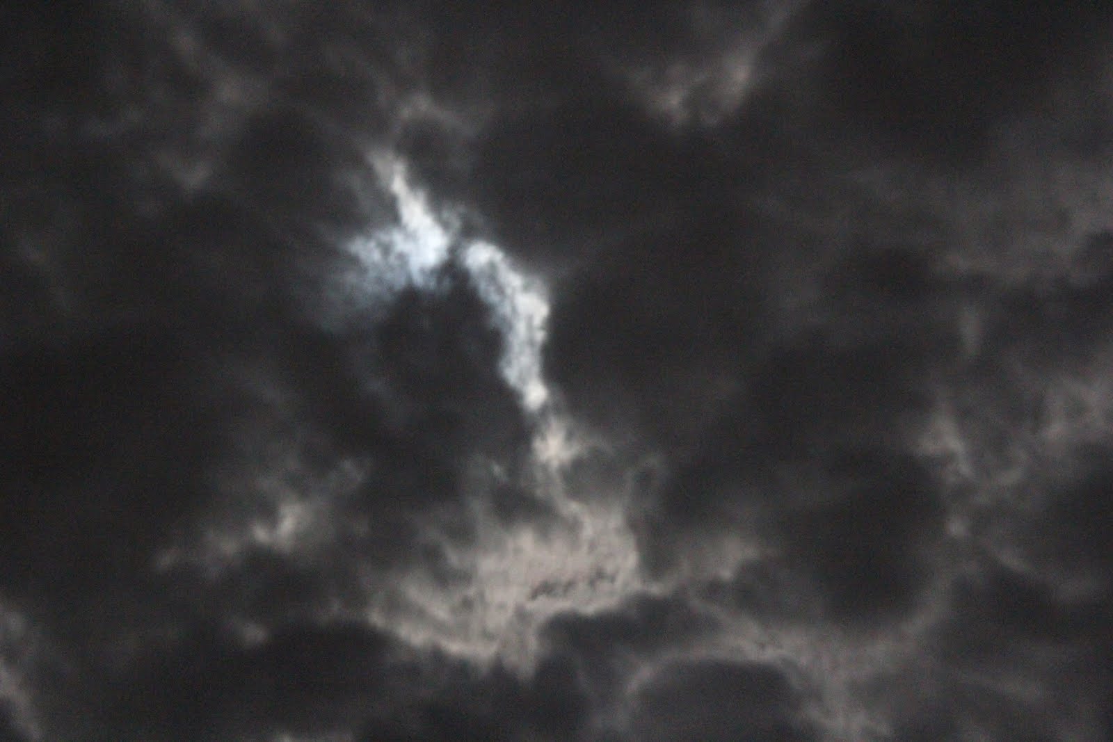 Kae Lugo Photo: Eerie Night Sky. NJ. Nikon D50.(excuse the pixelation.)