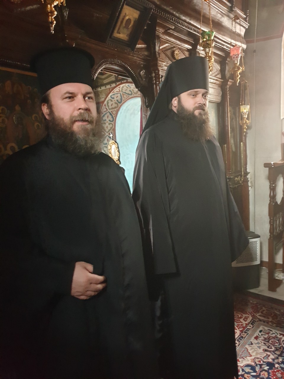 ΑΓΩΝΑΣ ΑΓΩΝΙΖΟΜΕΝΩΝ ΟΡΘΟΔΟΞΩΝ ΧΡΙΣΤΙΑΝΩΝ: Σκάνδαλο! Το Άγιο Όρος ...