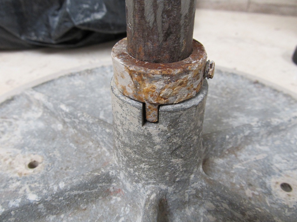 support your local potter: Anatomy of a treadle wheel.