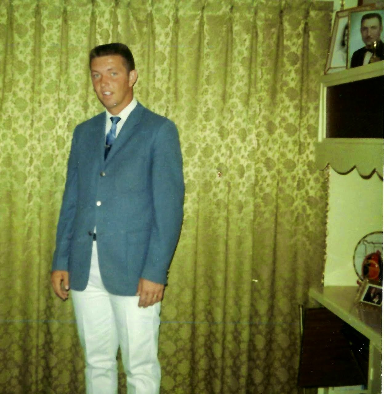 Climbin' Up The Mountain: The Life and Times of Levi Hunt, 1833-1921