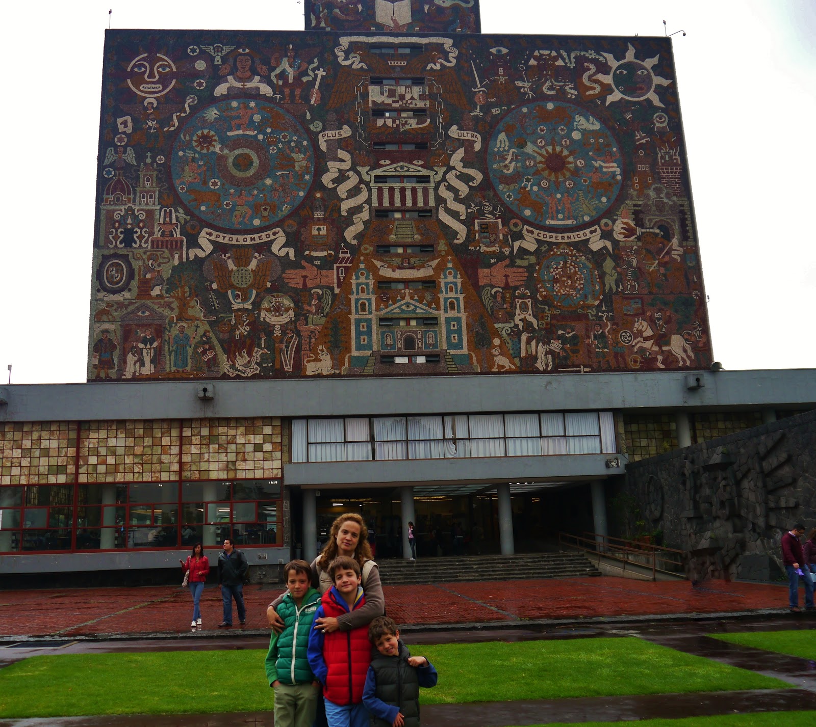 Descubriendo Mundo...en familia!: Ciudad Universitaria de la UNAM ...