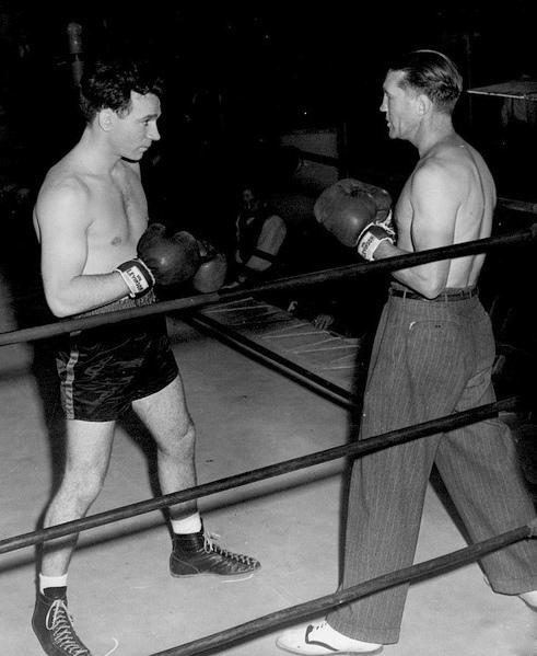 neptsdepths-Yahoo-Sports-blog: It's Boxing Day!