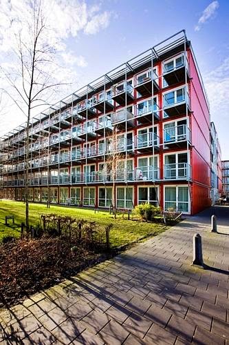 livin' spaces: A THOUSAND STRONG: KEETWONEN (Amsterdam Student Housing)